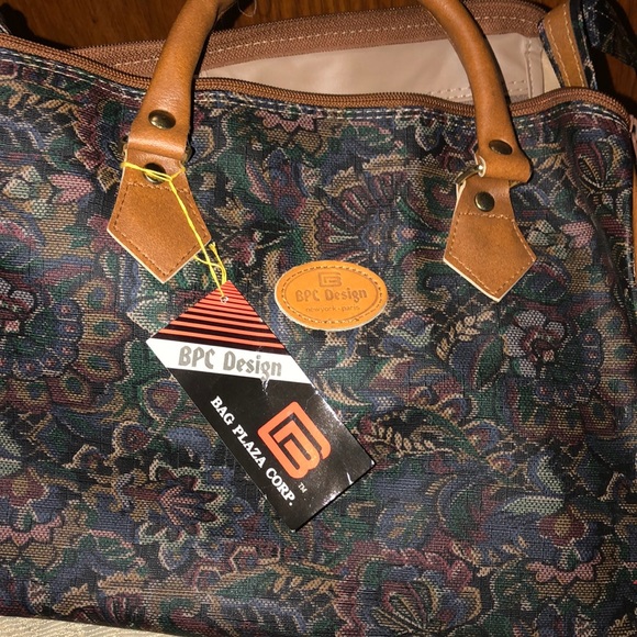 BPC Design | Bags | Bag Plaza Corp Womens Crossbody Travel Bag | Poshmark
